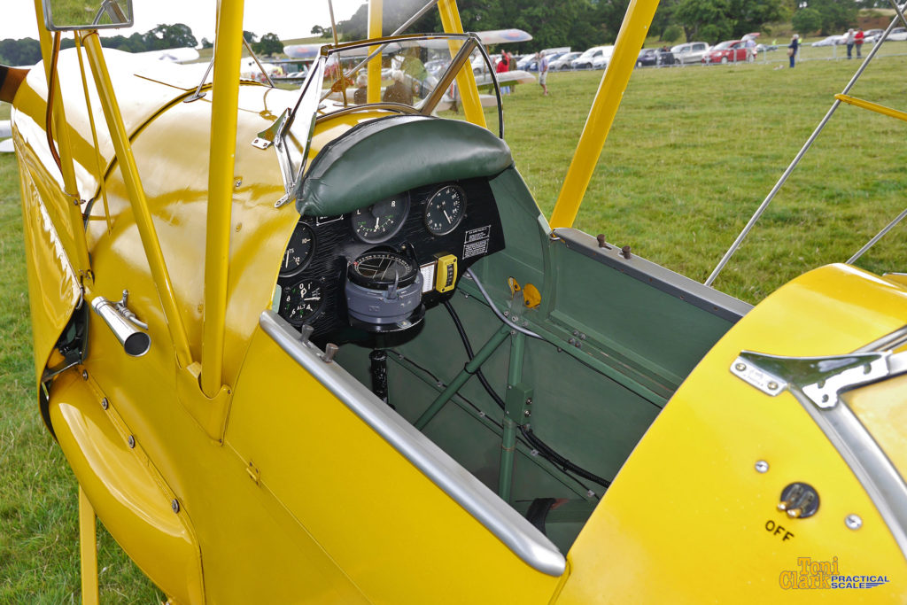 DH.82A Tiger Moth G-ANNI T-6953 2013 – Toni Clark pratical scale GmbH