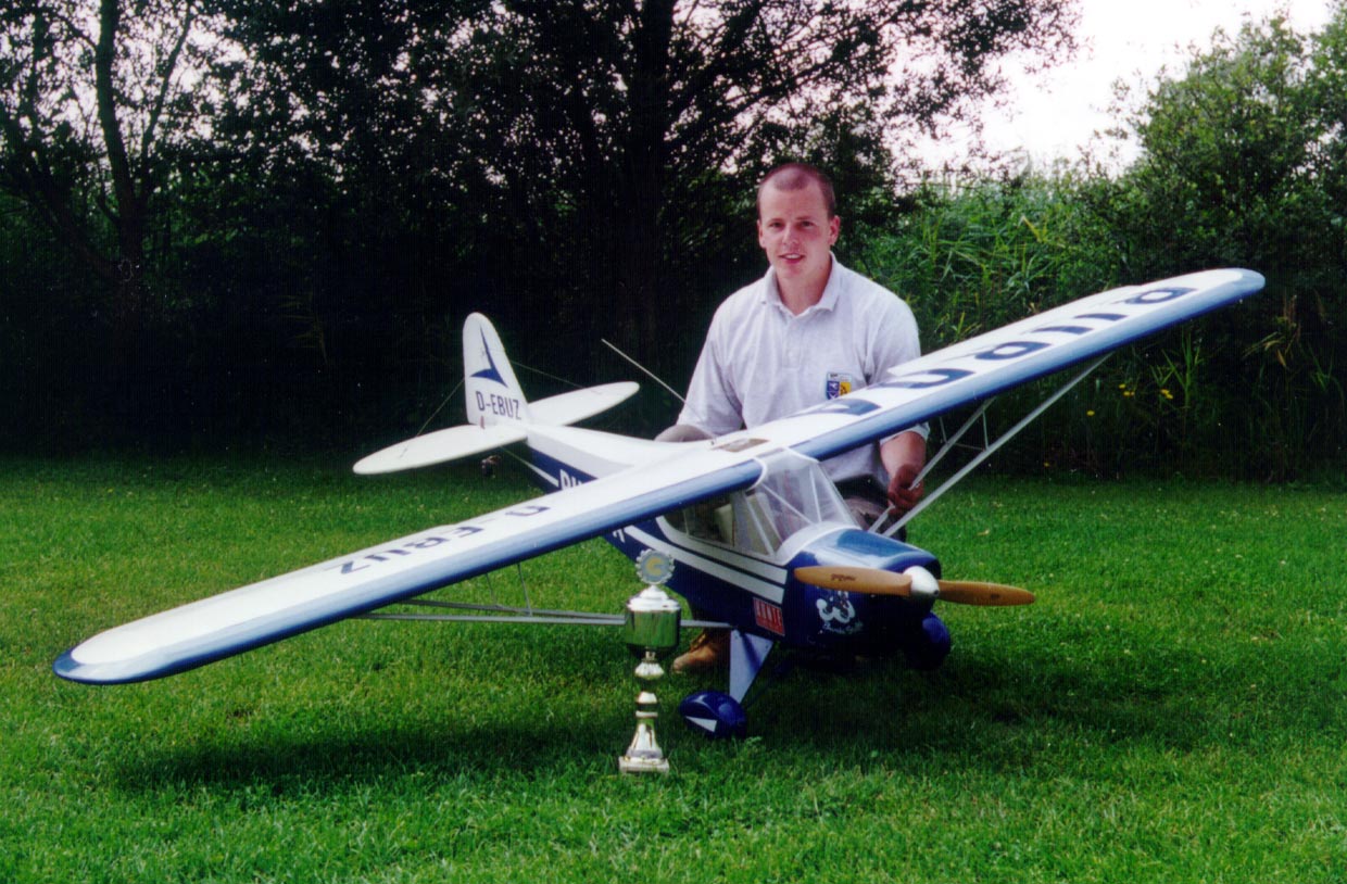 Piper J3 & PA18 – Toni Clark pratical scale GmbH