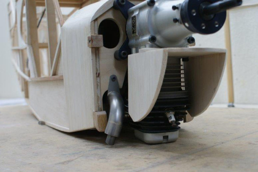 VM 60 S1-4T in a Piper J3 – Toni Clark pratical scale GmbH